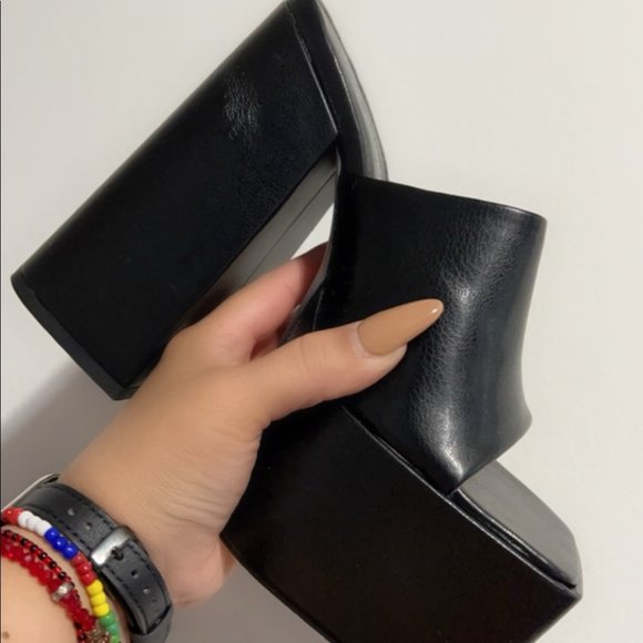 Shoes | Nwt Chunky Platform Heel With Square Front | Poshmark